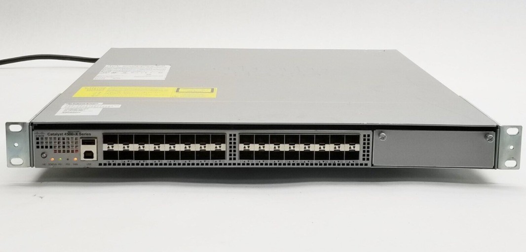 Stackable WS-C4500X-32SFP 32 Port 10G Ethernet IP Switch